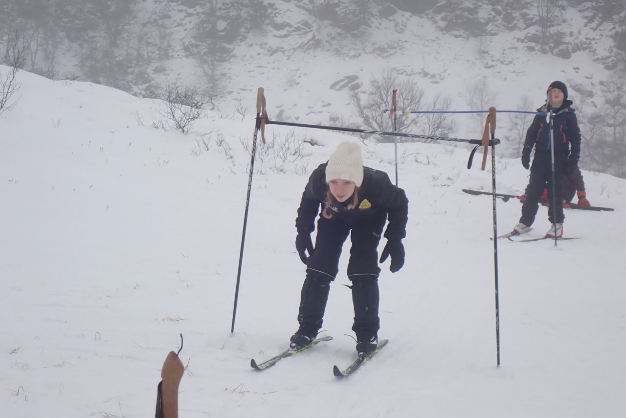 Glimt frå ei flott veke med Meling skule - Gullingen Leirskule